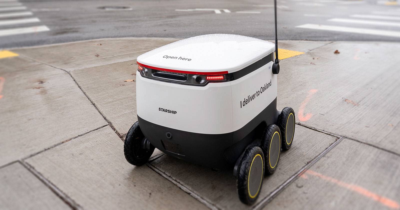 How Do Delivery Robots Work? How They Safely Deliver Your Packages