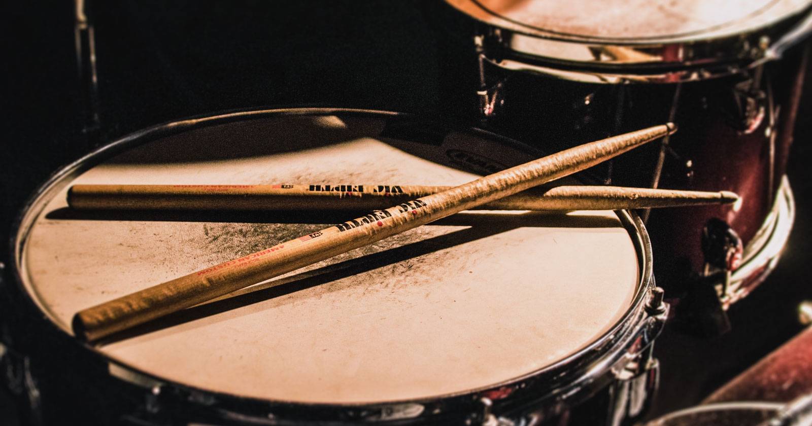 How to Use and Customize the Drummer Feature in GarageBand