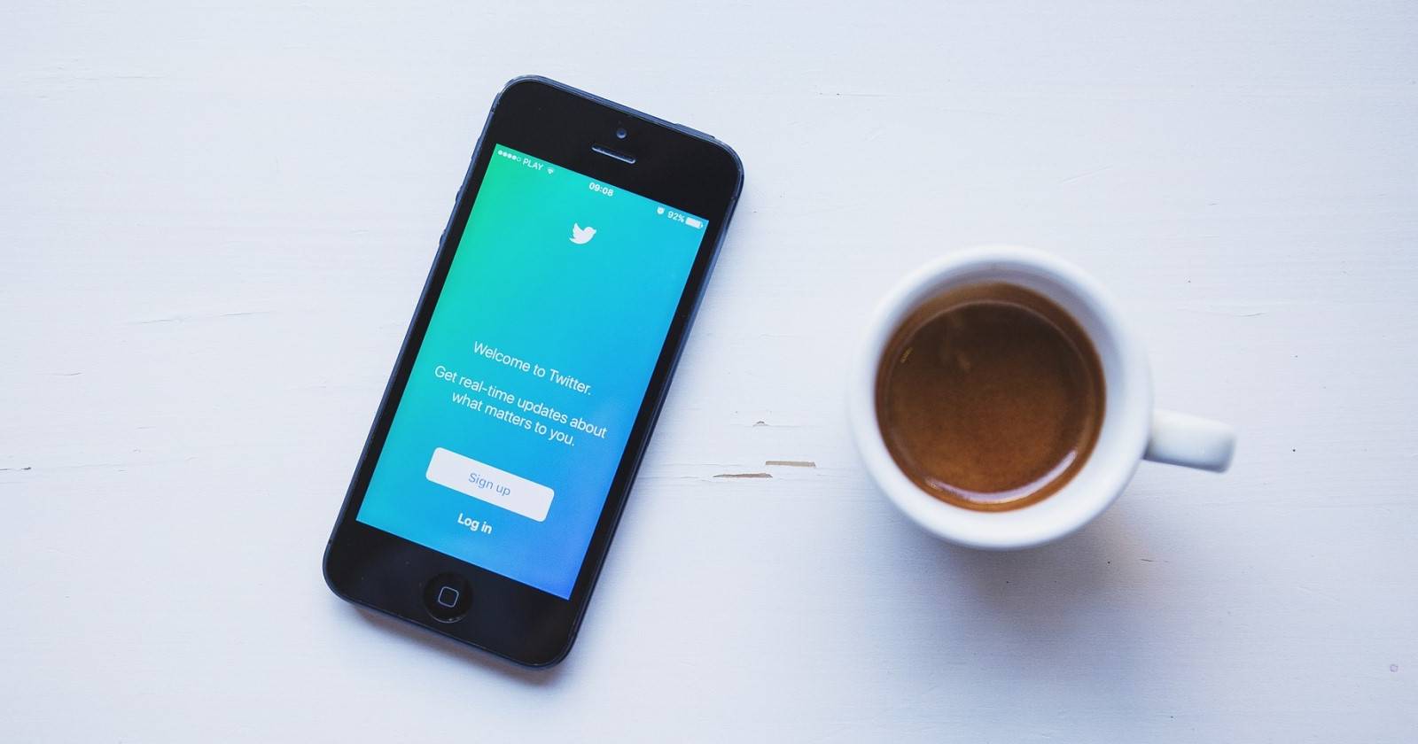 Twitter Users Discover Potential Racial Bias in Auto-Crop Algorithm