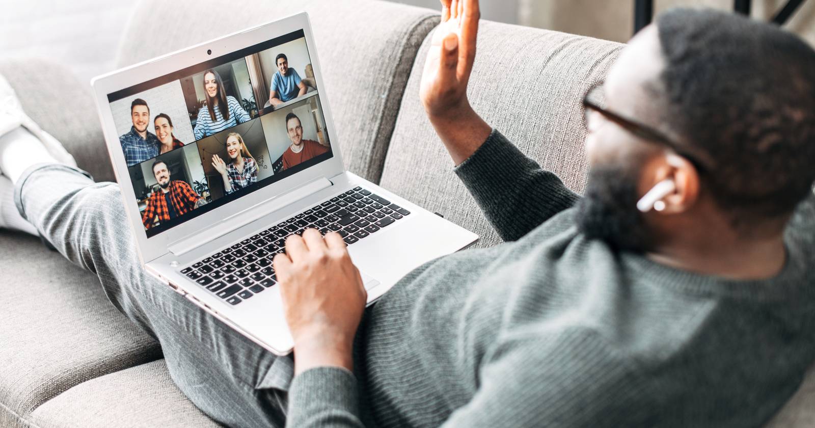 Microsoft Teams Will Now Gently Prod You to End Your Meeting
