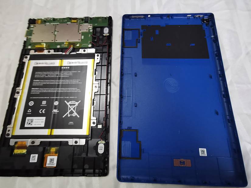 Cracked Your Amazon Fire Tablet Display? Here's How to Replace It