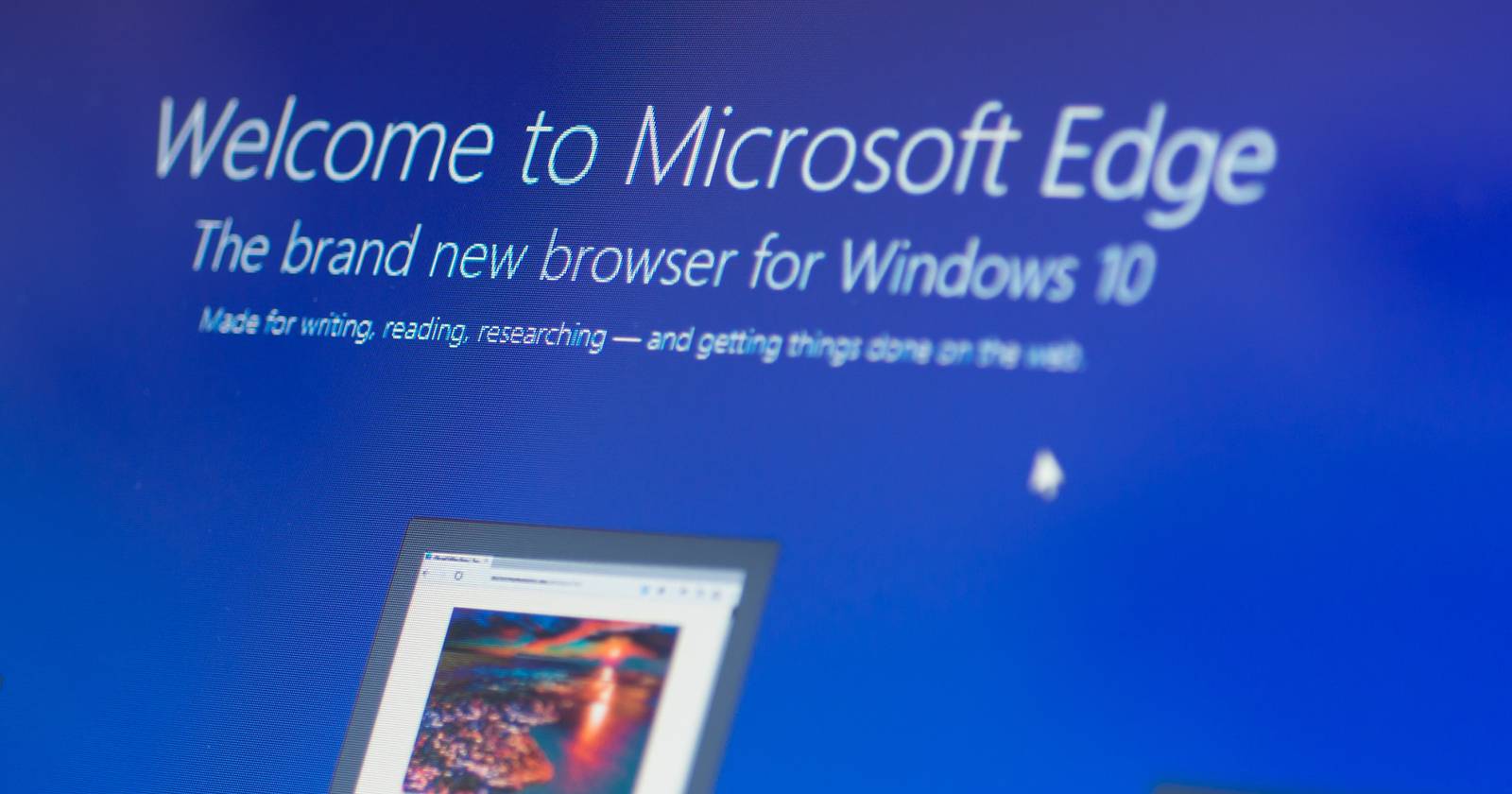 Microsoft Edge Is Getting a Handy Download Manager