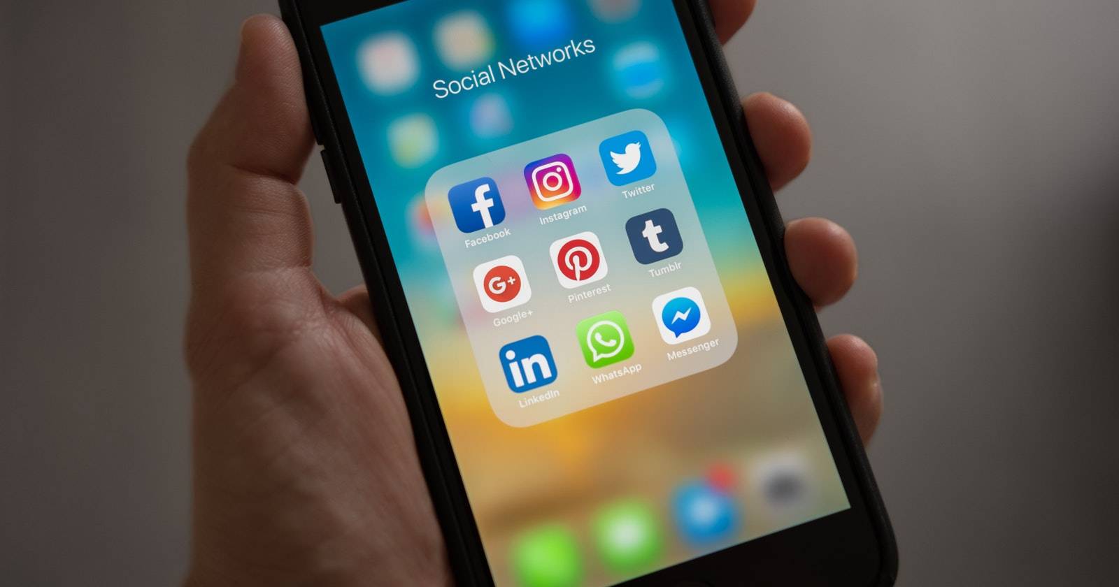 How to Link (and Unlink) Instagram to Facebook