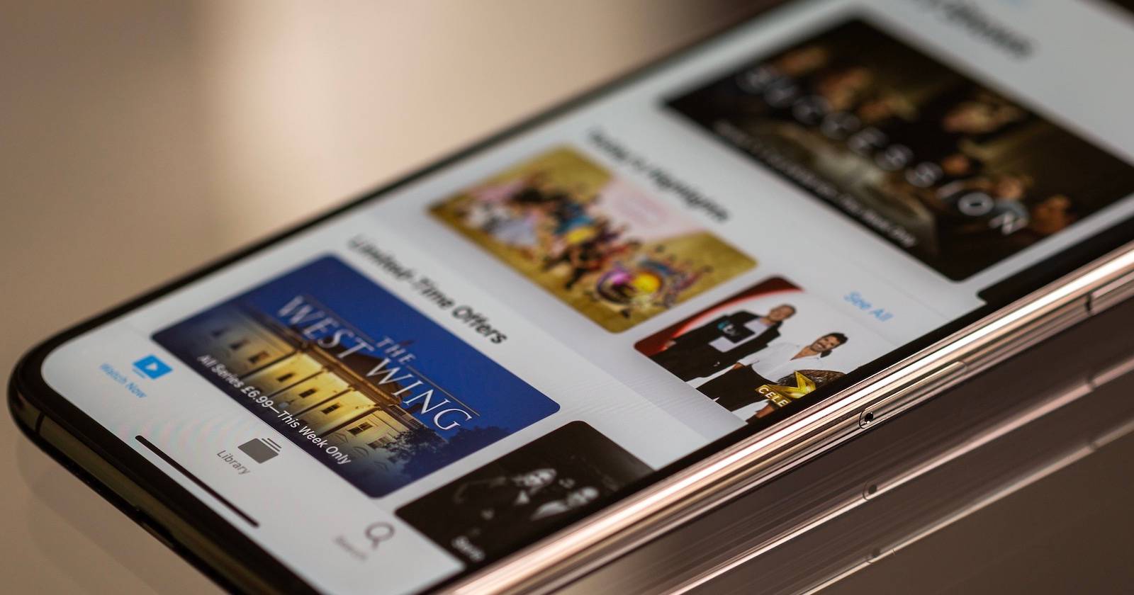 The 10 Best iPhone Apps to Track Movies and TV Shows