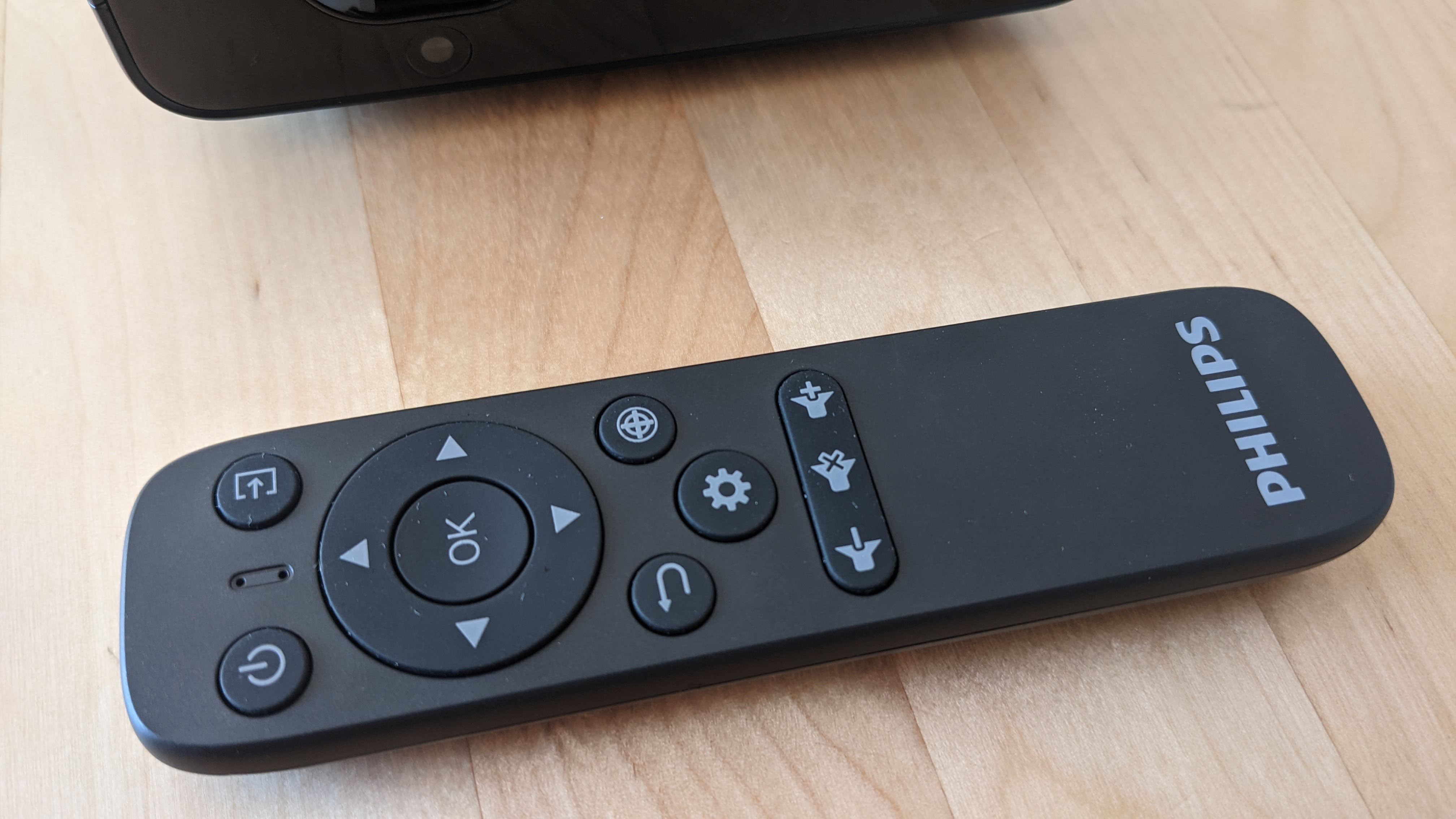 The Philips PicoPix Max One Portable Projector: Small Box, Big Picture