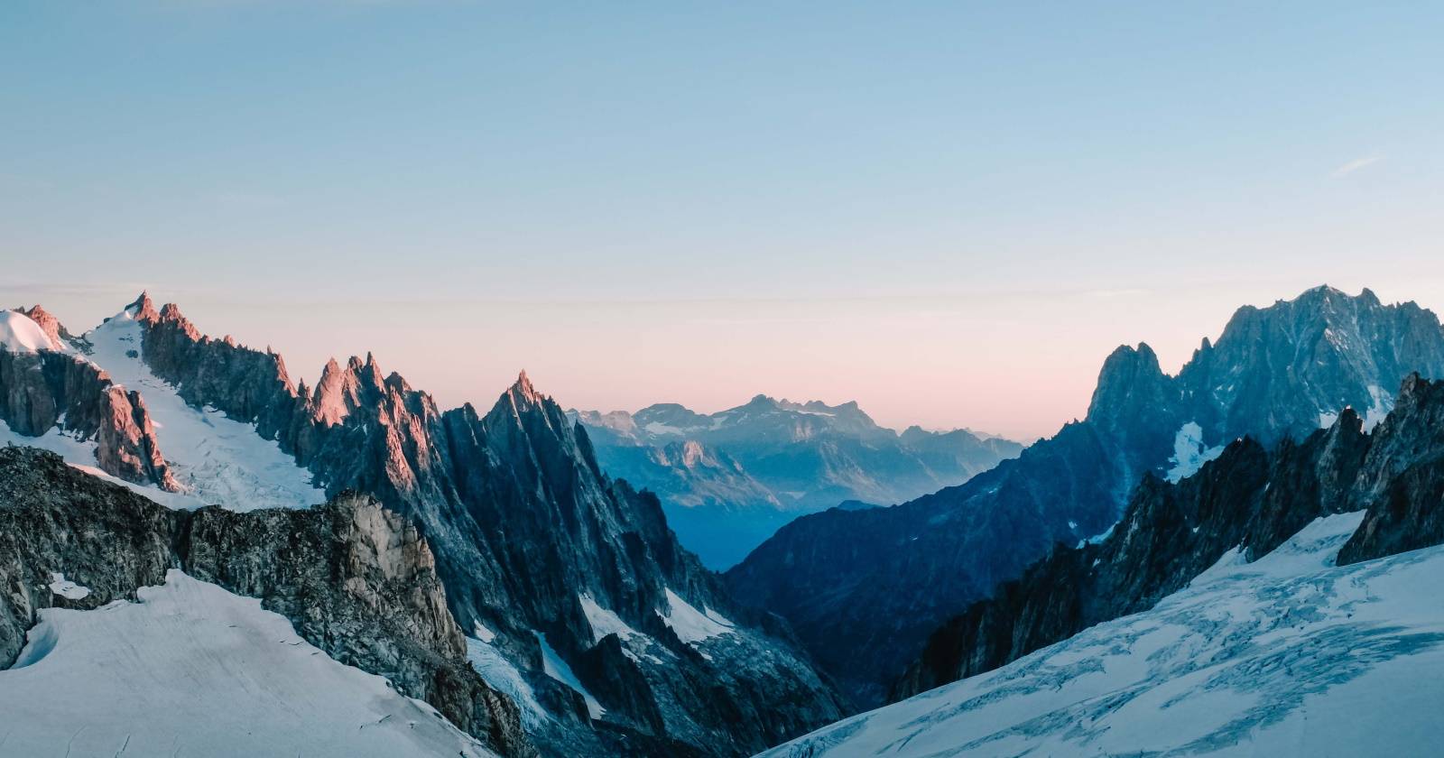 Alpine Linux: The Lightweight Linux Distro Explained