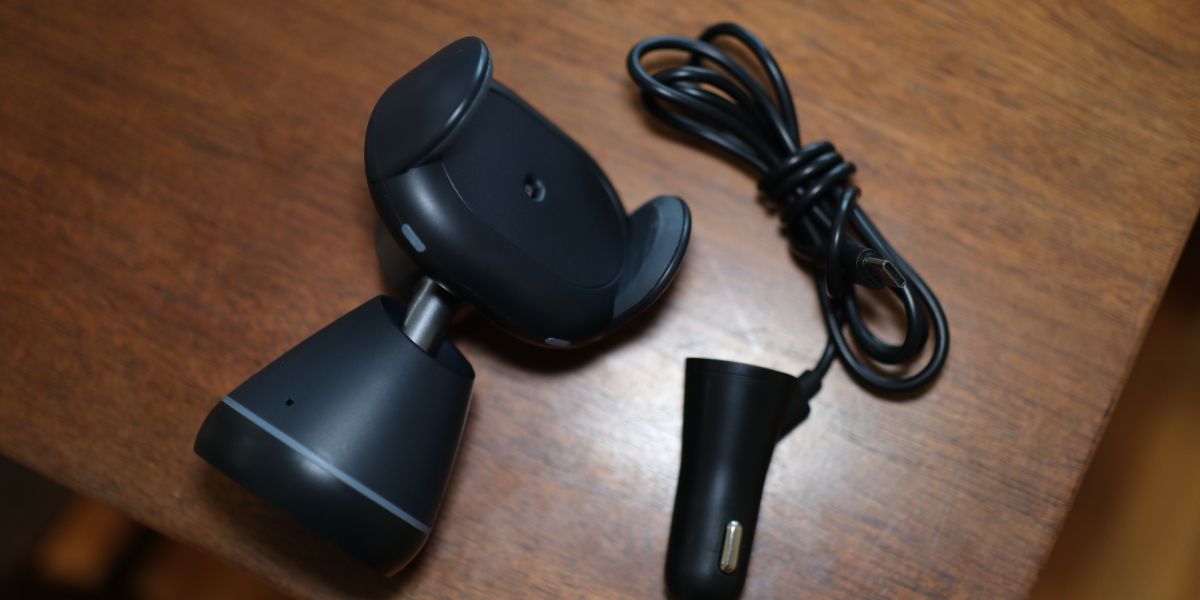 The $99 Aivo Connect by iOttie Is a Superb Way to Bring Alexa Into Your Car