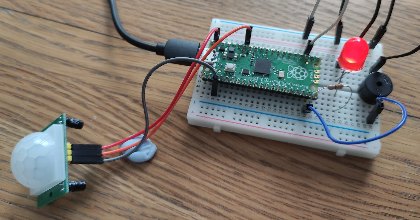 How to Make an Intruder Alarm With Raspberry Pi Pico