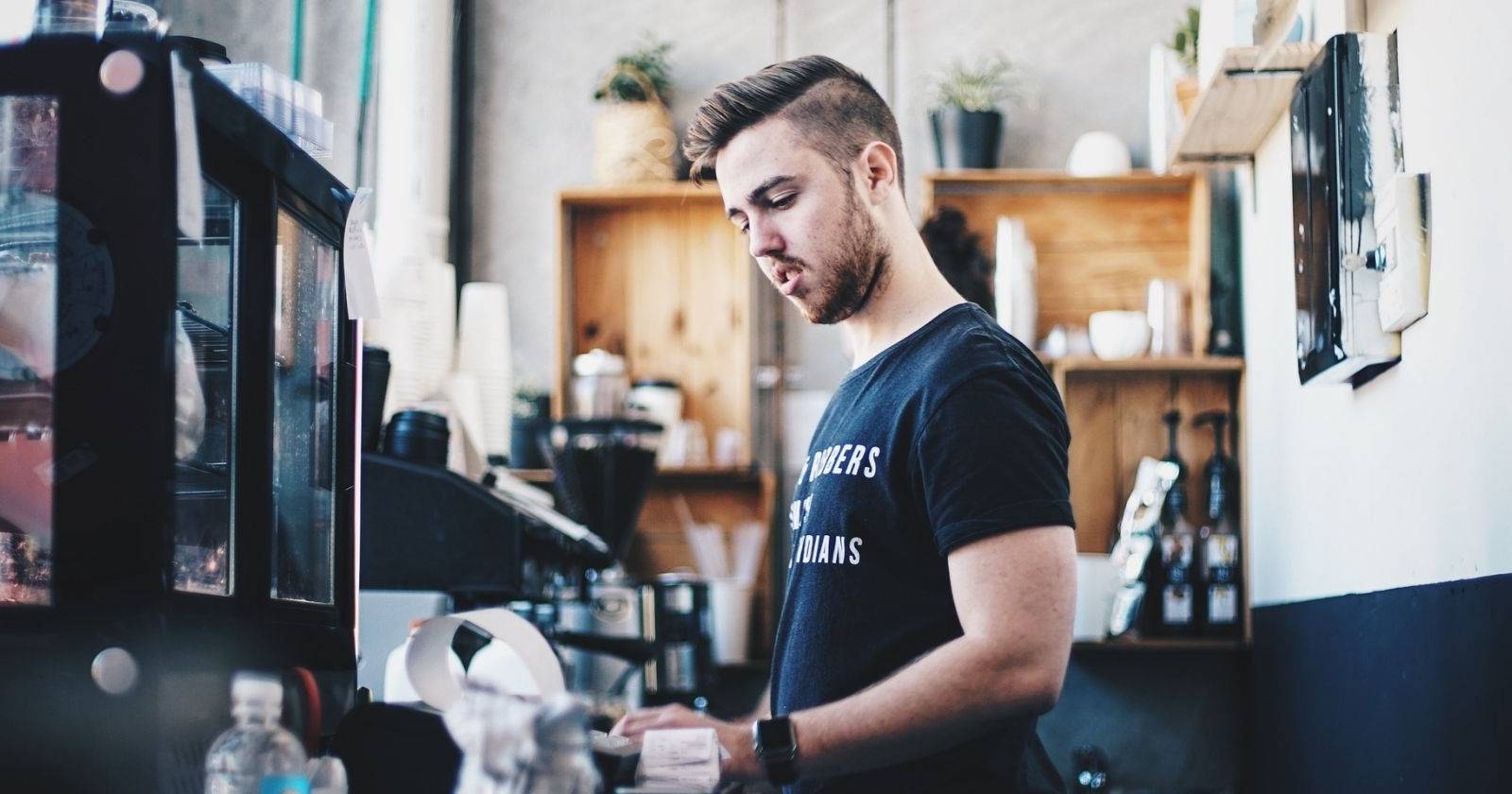 The 10 Best Apps to Support Local Small Businesses Near You