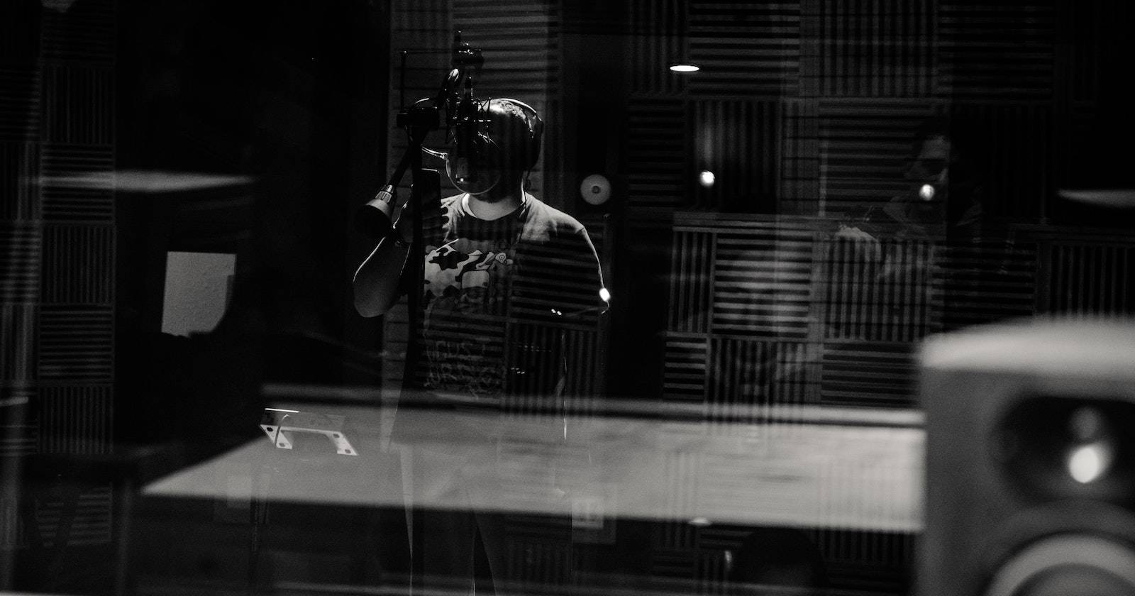 A Beginner's Guide to Comping Vocals in GarageBand