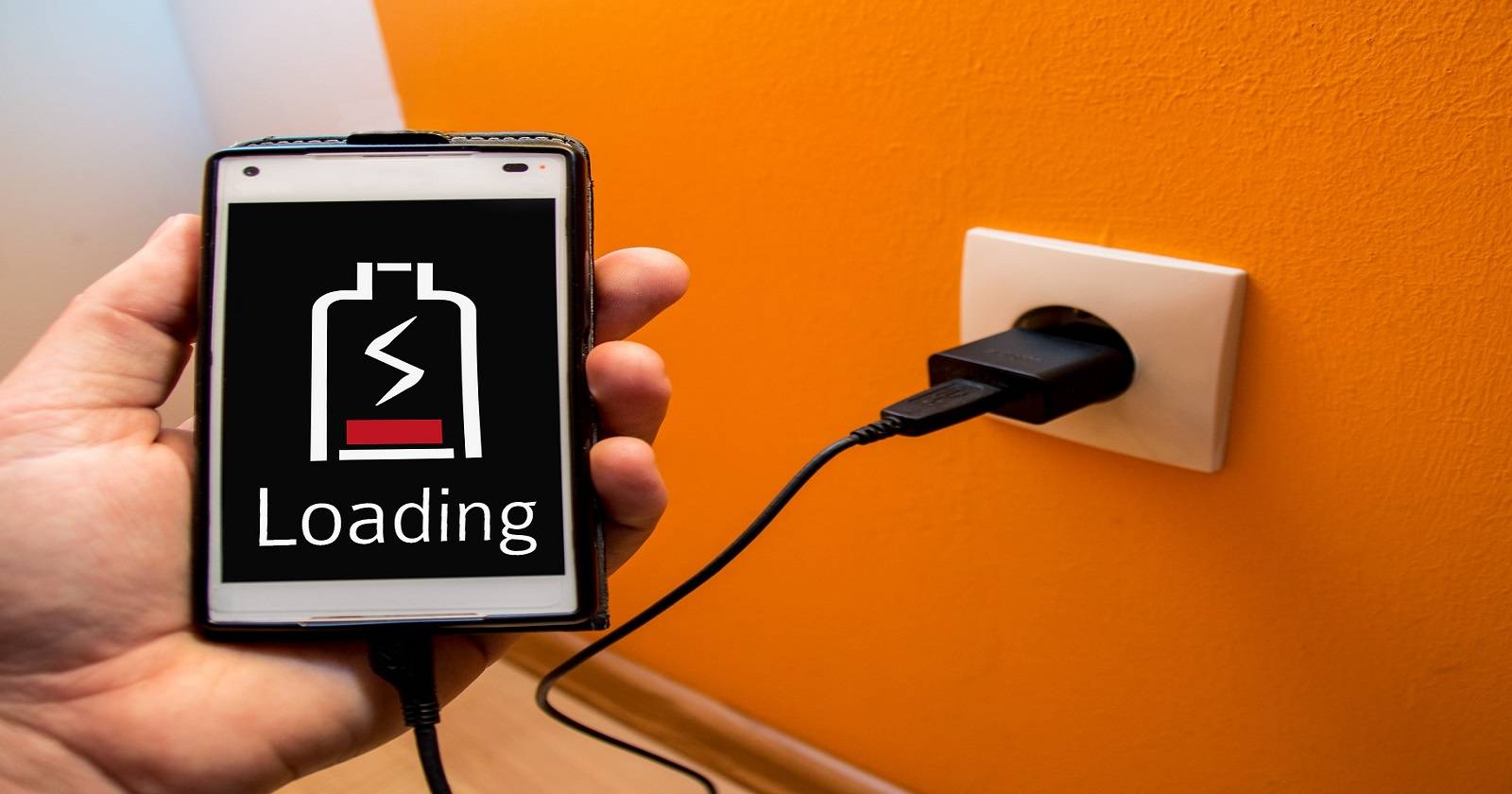 7 Myths and Misconceptions About Charging Your Phone Debunked