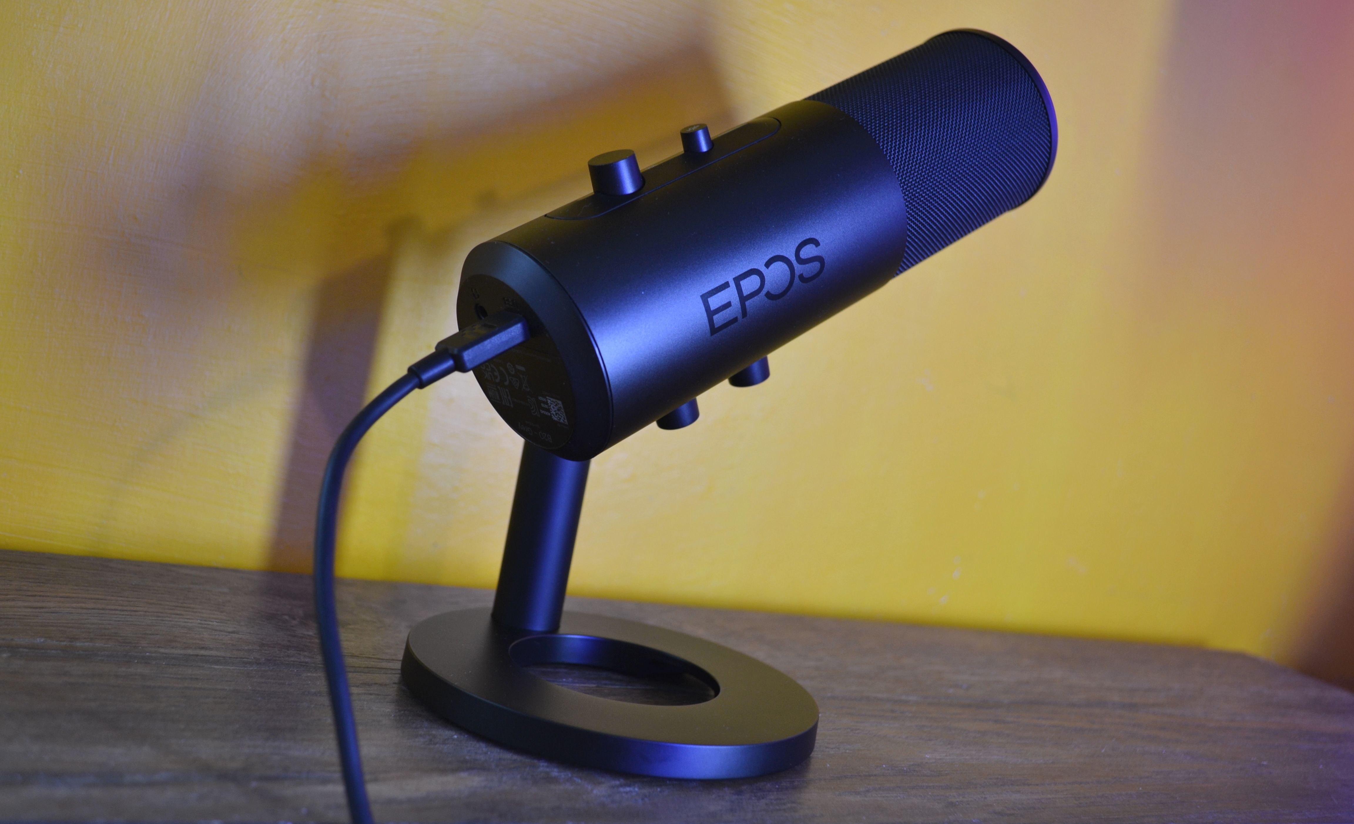 EPOS B20 Streaming Microphone Review: Studio Quality Microphone for Gamers and Creators