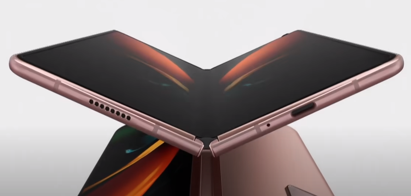 How Do Foldable Smartphone Screens Actually Work?
