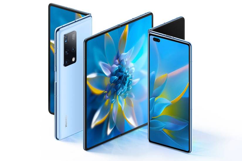 How Do Foldable Smartphone Screens Actually Work?