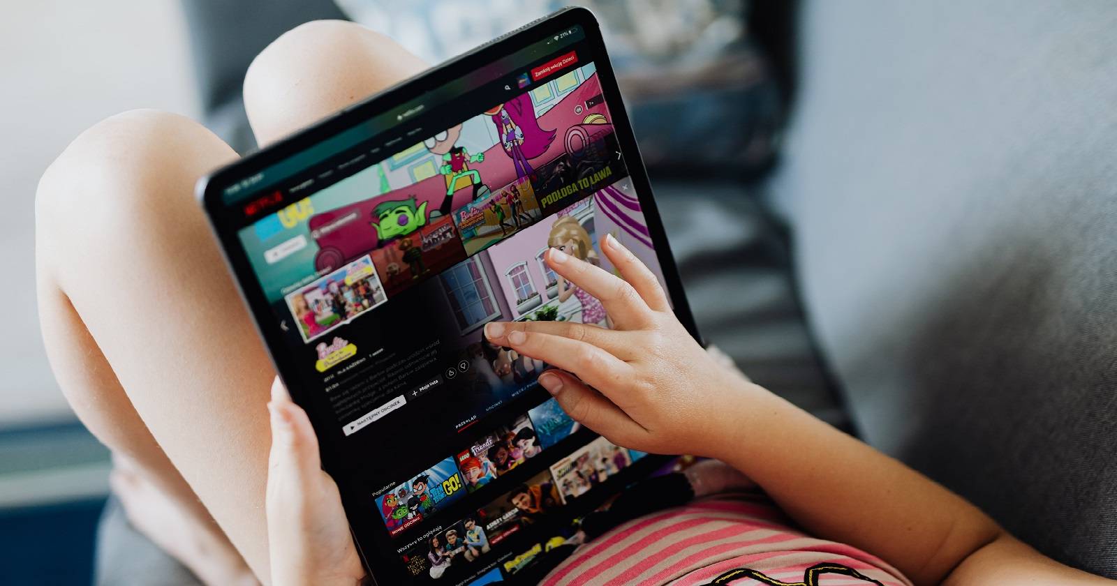 How to Use Netflix Kids' New Top 10 Row and Recap Emails