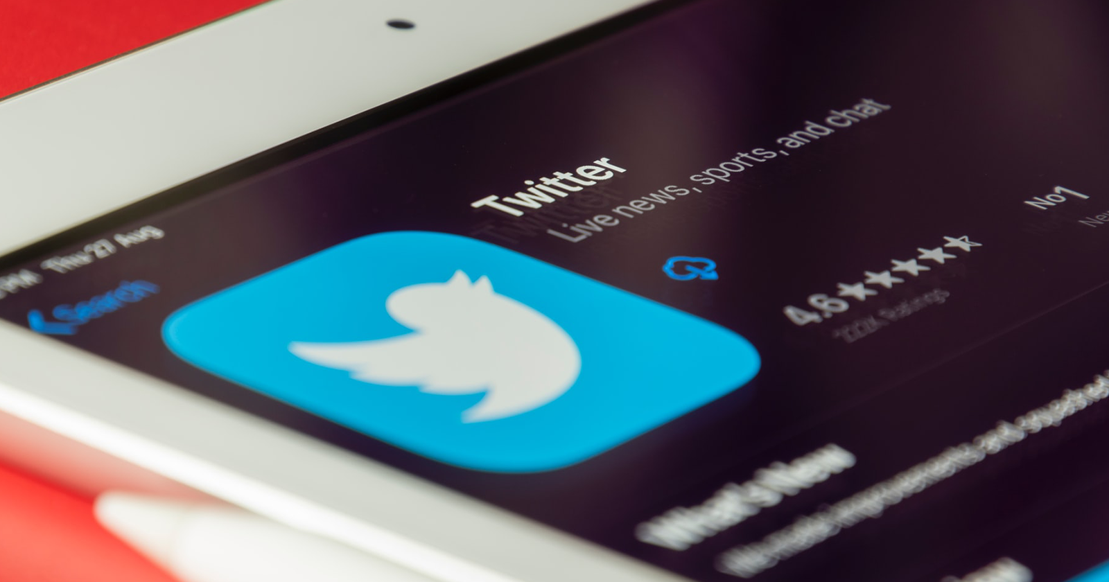 Twitter Reveals It Ditched AI Cropping Due to Race and Gender Bias