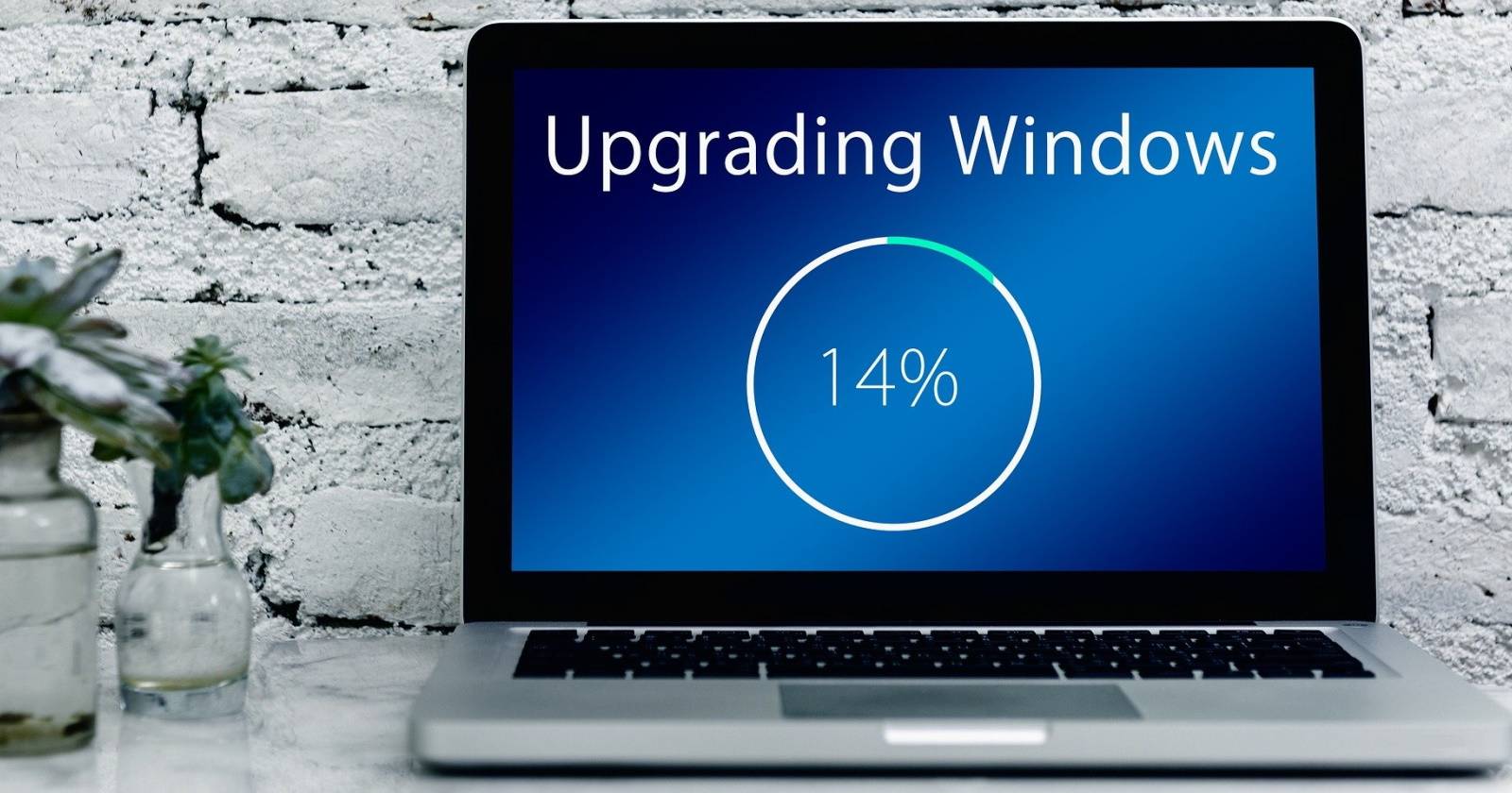 What Happens If You Turn Your PC Off During a Windows Update?