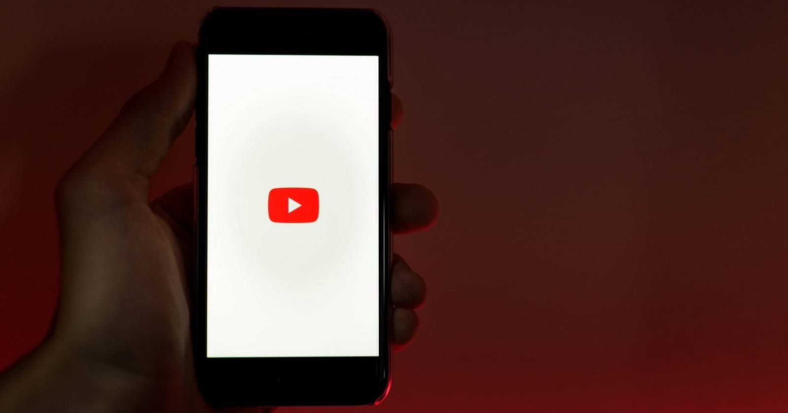 How to Make a YouTube Intro on Your Phone: 5 Useful Apps