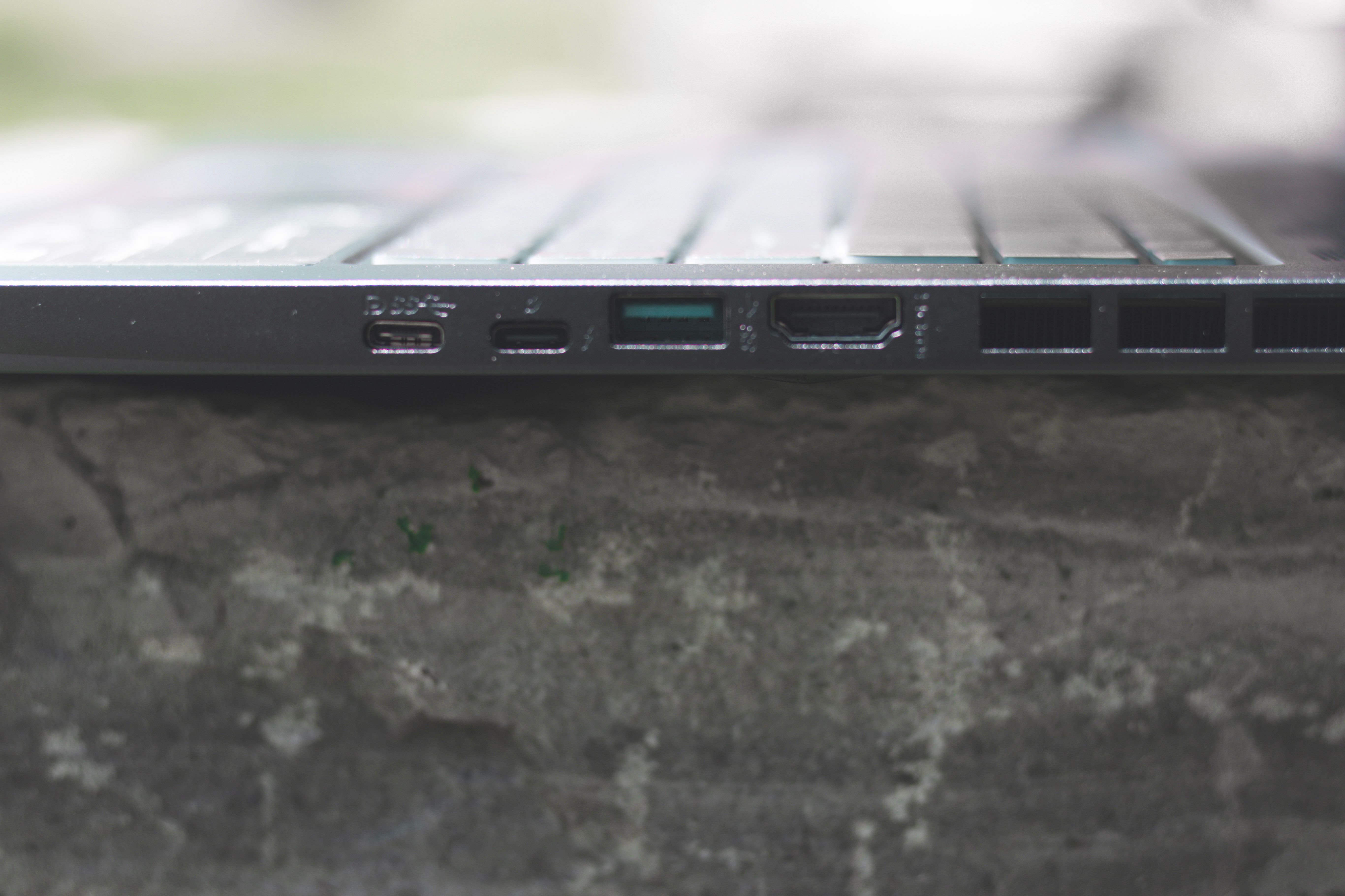 MSI Stealth 15M: Should You Buy a Thin Gaming Laptop?
