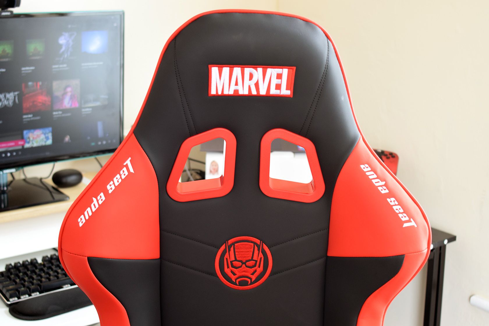 AndaSeat Ant-Man Gaming Chair Review: A Marvel-ous Throne for Comic ...
