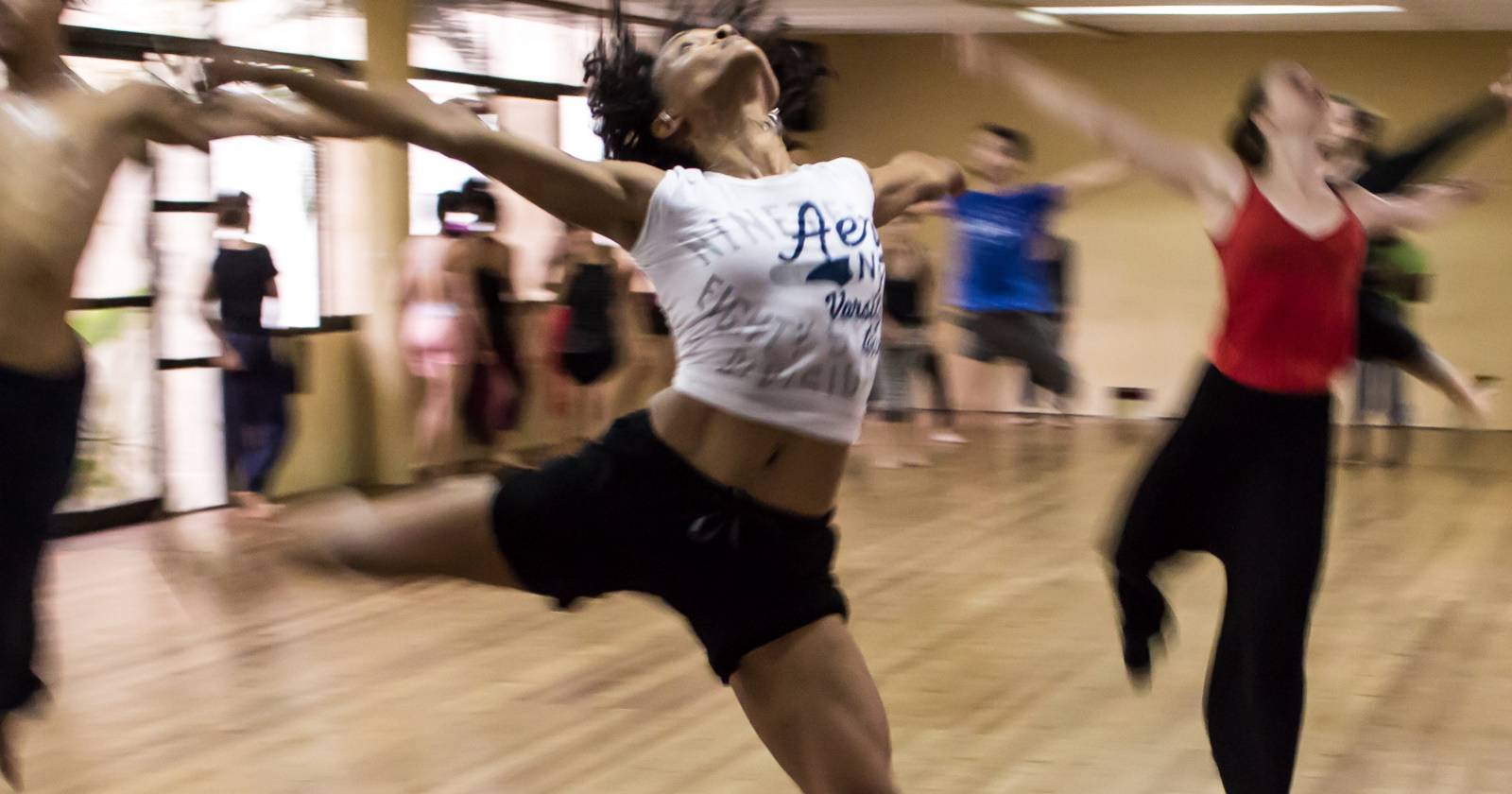 Learn to Dance With These 6 Great Apps for Android and iPhone