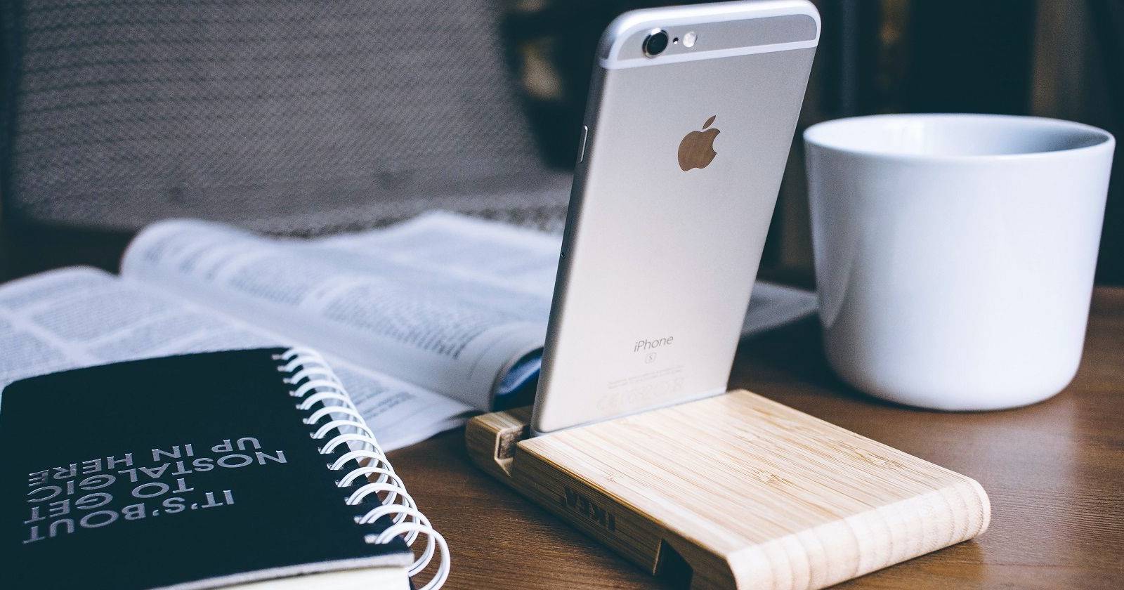 14 DIY Phone Stands You Can Make in Less Than Five Minutes