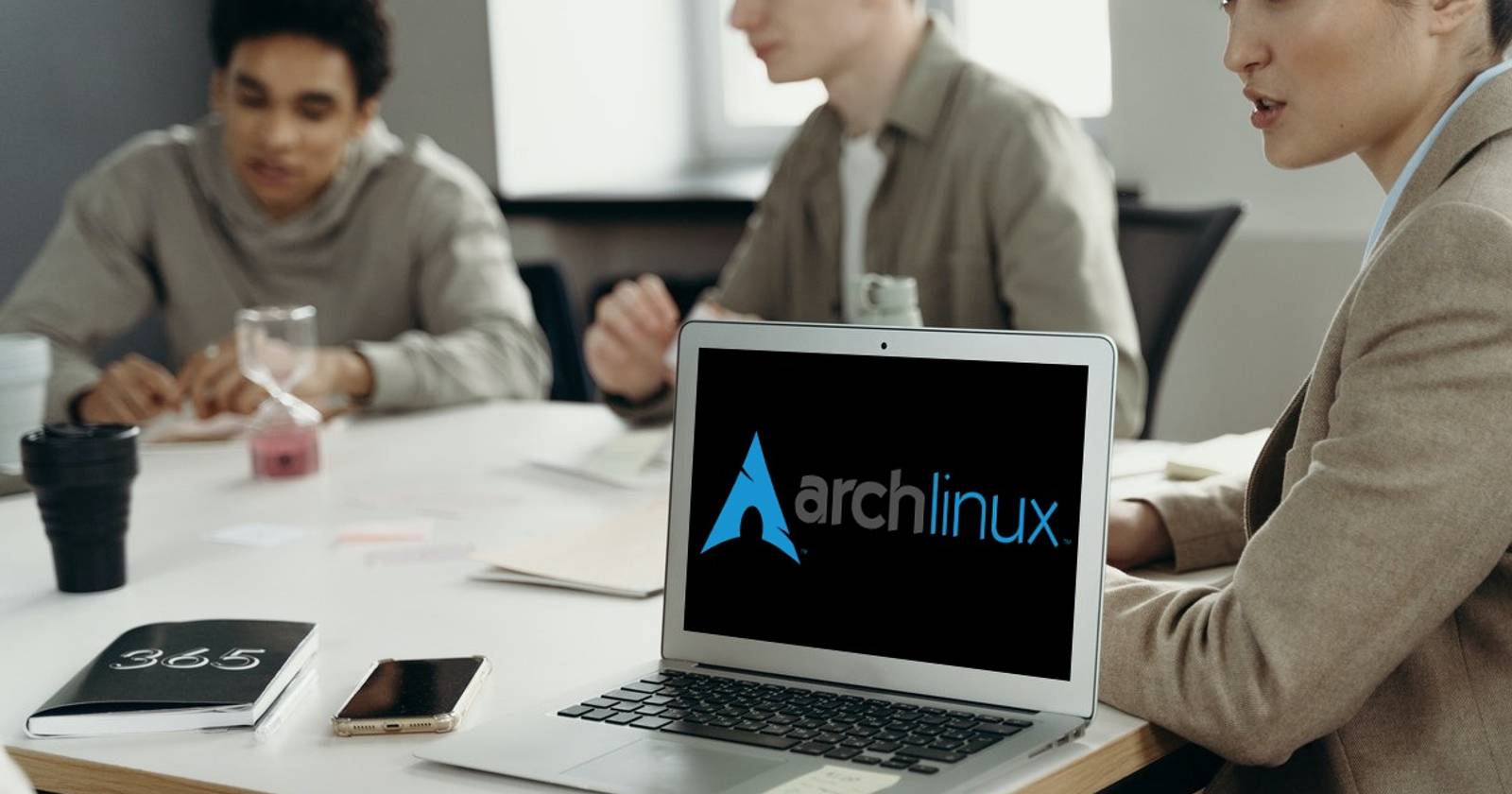 The 8 Best Arch-Based Linux Distributions