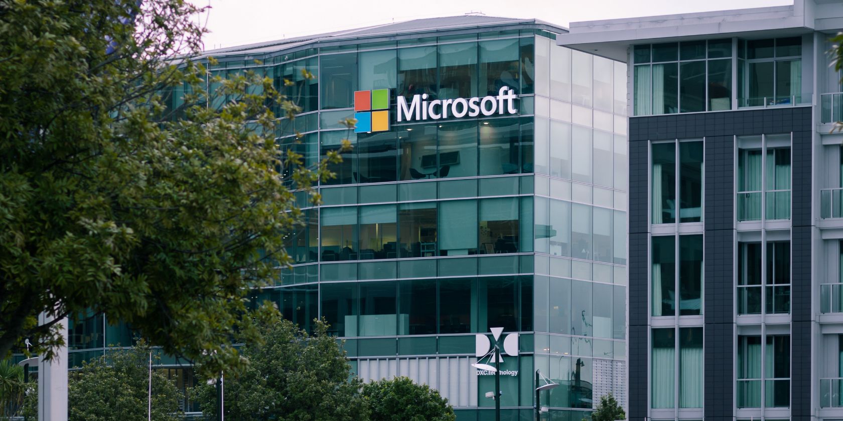 How to Fix Microsoft Outlook's “Something Went Wrong” Error on Windows