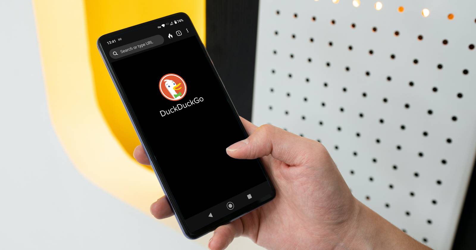Is It Time to Switch to DuckDuckGo as Your Android Browser?