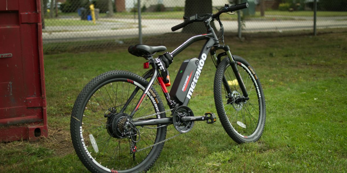 Metakoo Cybertrack 300 eBike Review: A Mountain Bike for Urban ...