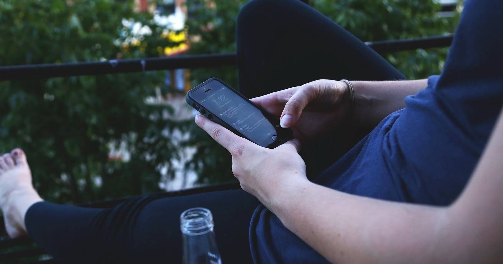 Auto-Brightness Not Working on Your iPhone? Here Are 7 Ways to Fix It