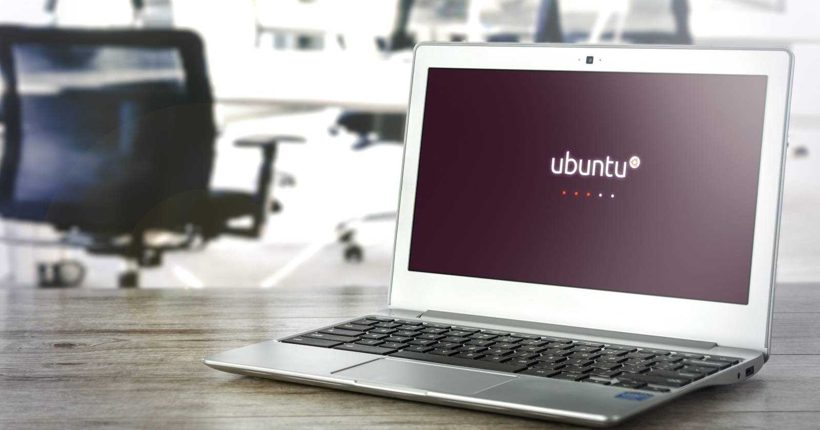 How to Customize the Ubuntu Boot Splash Screen and Logo