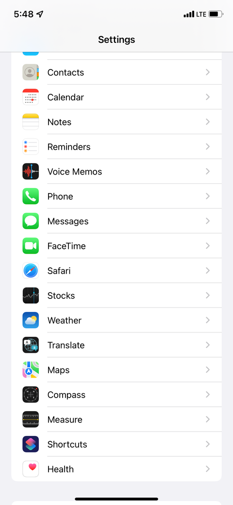 What Is Website Tinting in Safari and How Do You Turn It Off?