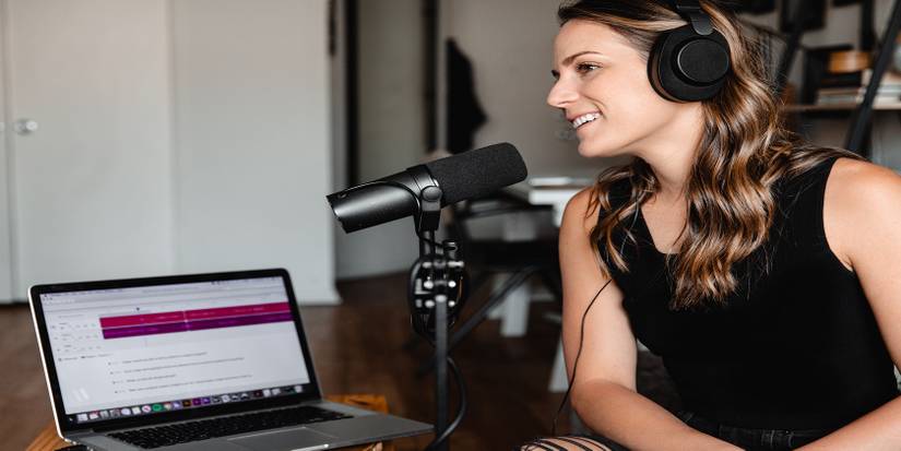 How to Look More Confident in Zoom Meetings