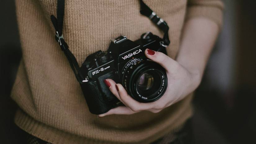 How to Choose the Right Camera for Filmmaking: 7 Tips