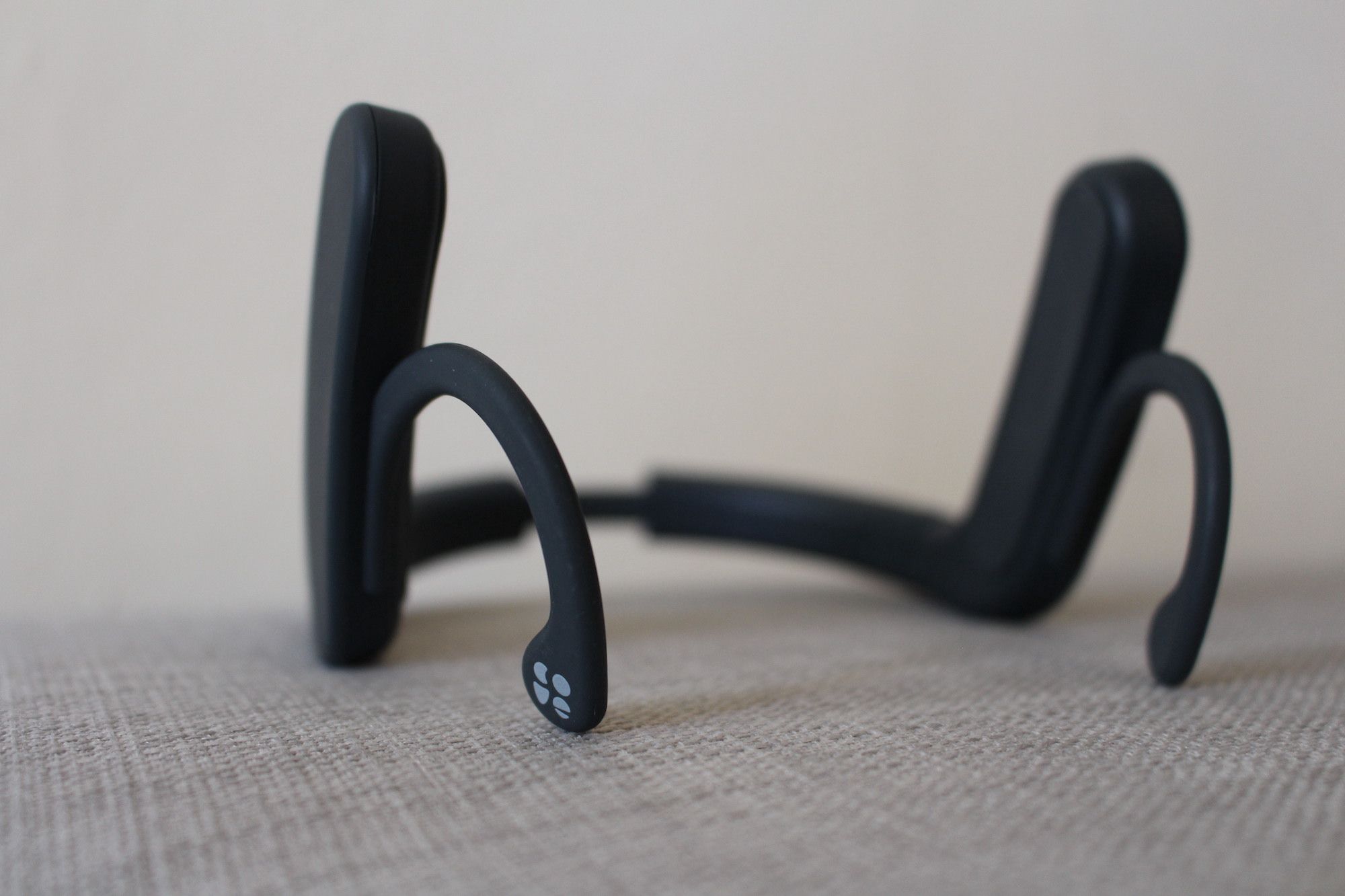 Cove Review: Stress-Reducing Vibrations at a Stress-Inducing Price