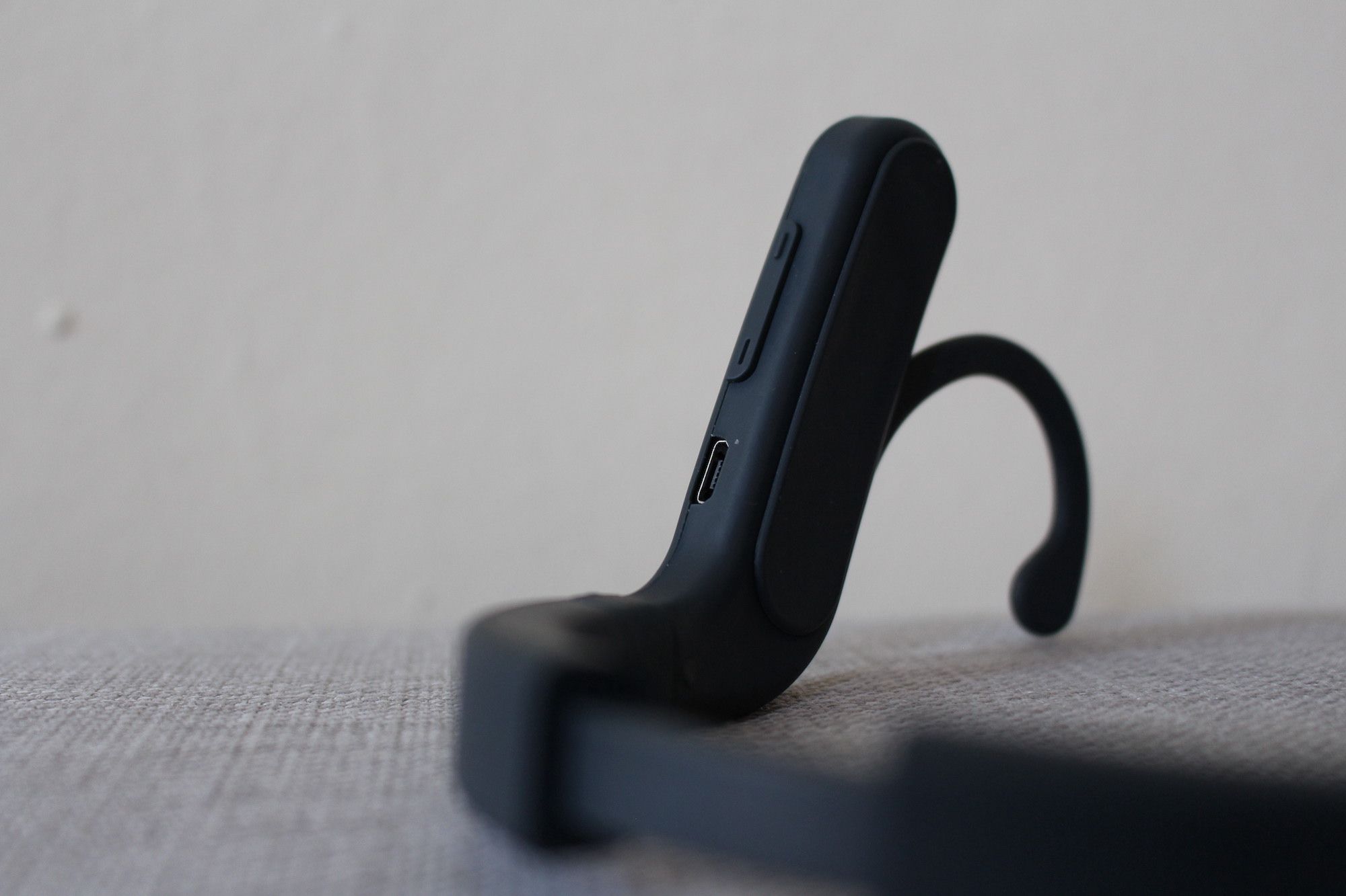 Cove Review: Stress-Reducing Vibrations at a Stress-Inducing Price