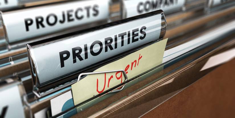 How to Overcome Workplace Distractions and Get Back on Task