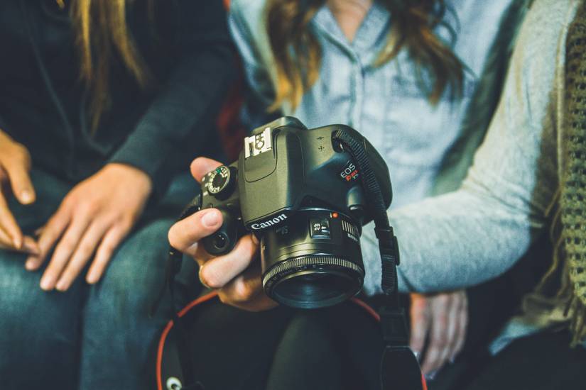 What Are the Best Camera Settings for Taking Bright Pictures?