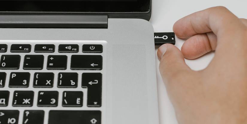 7 Things You Shouldn't Do on a Shared or Public Computer