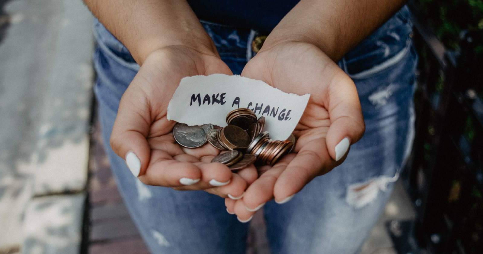 5 Charity Apps to Do Good, Donate, and Make a Difference in the World