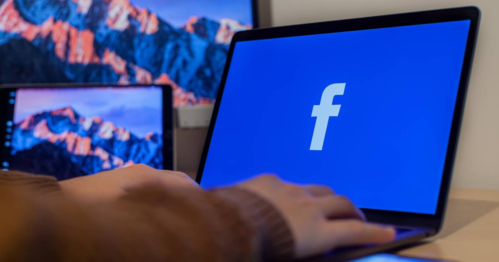 How to Download Facebook Photos and Videos