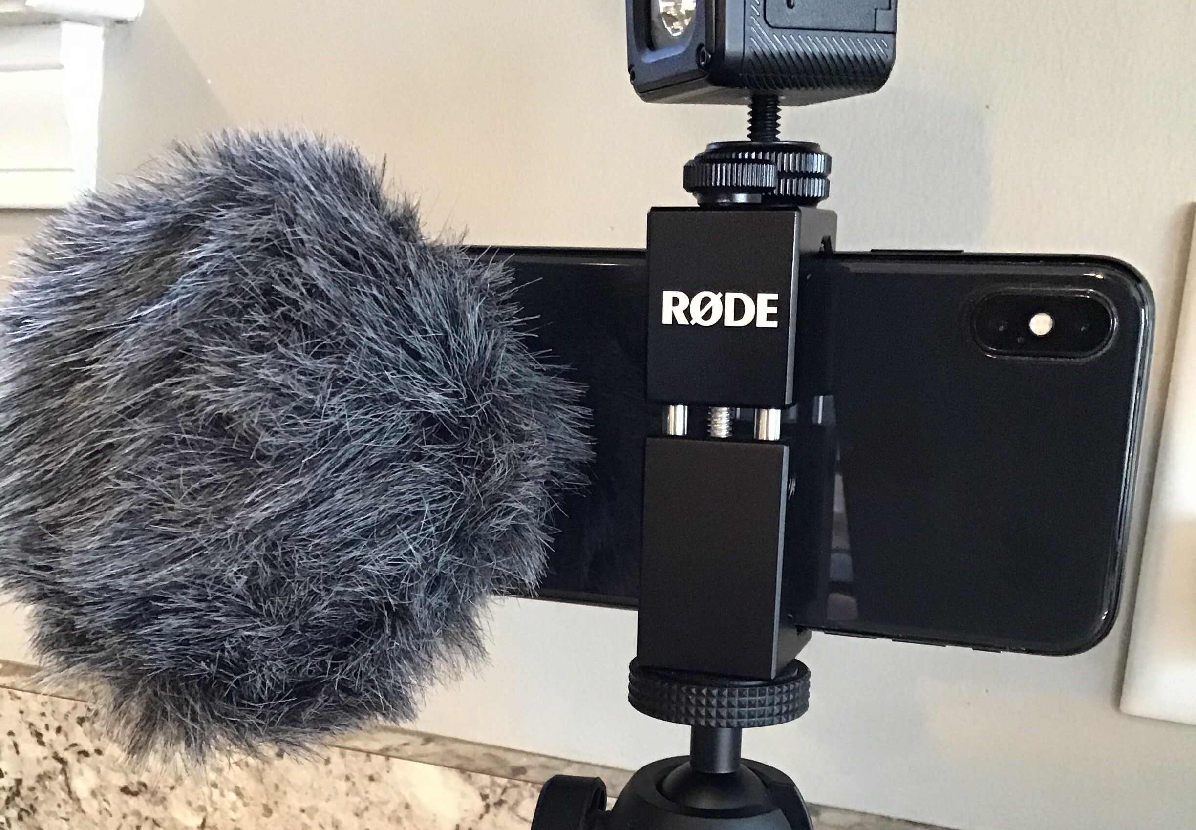 Rode Vlogger Review: Is It Really Worth $150?