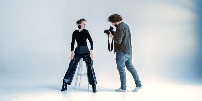 What Is Negative Fill In Photography? How and When to Use It