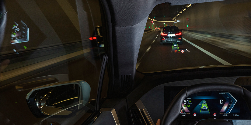 How Does a Car HUD Work?