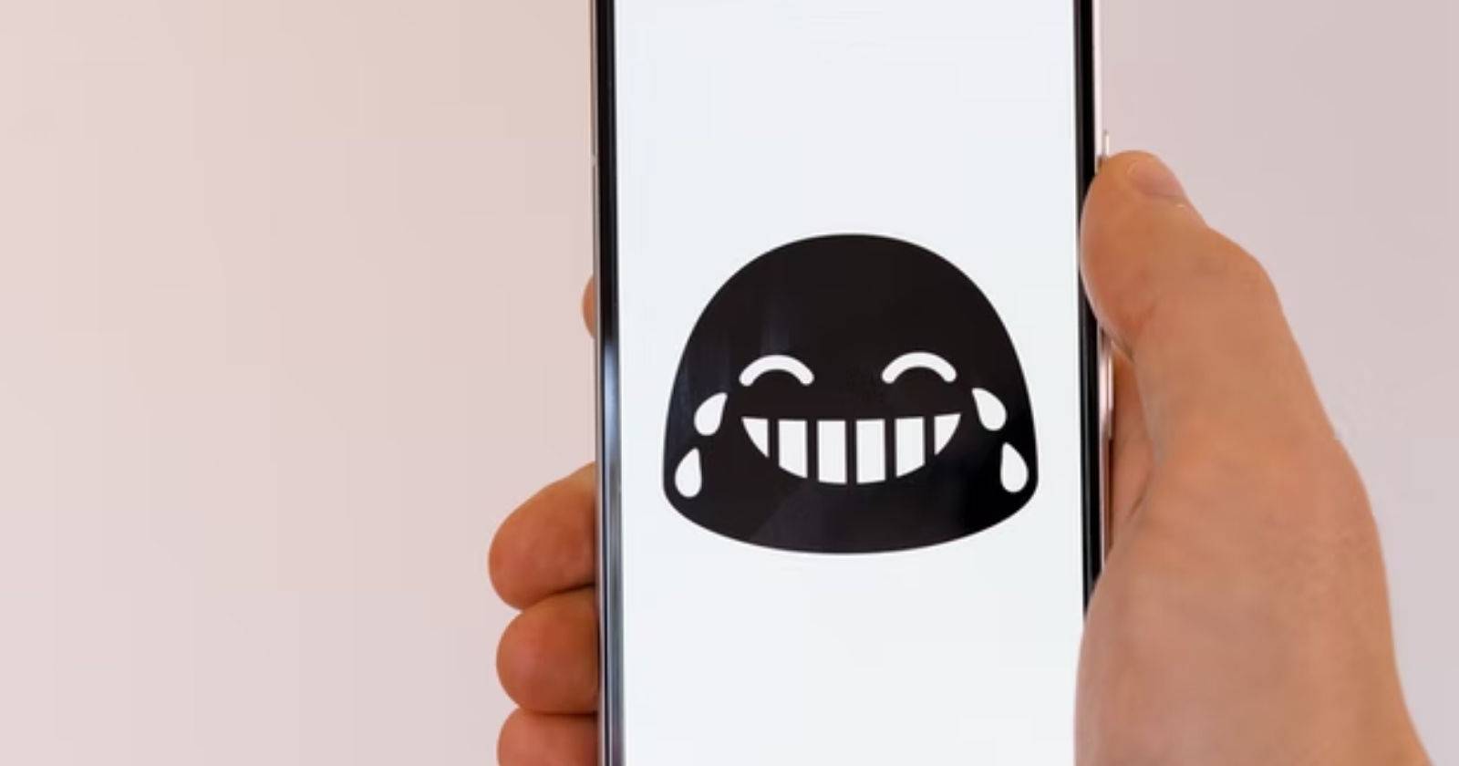 10 Hilarious iPhone Apps to Prank Your Friends