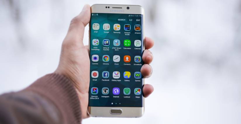 7 Easy Ways to Stay Off Your Phone While Working