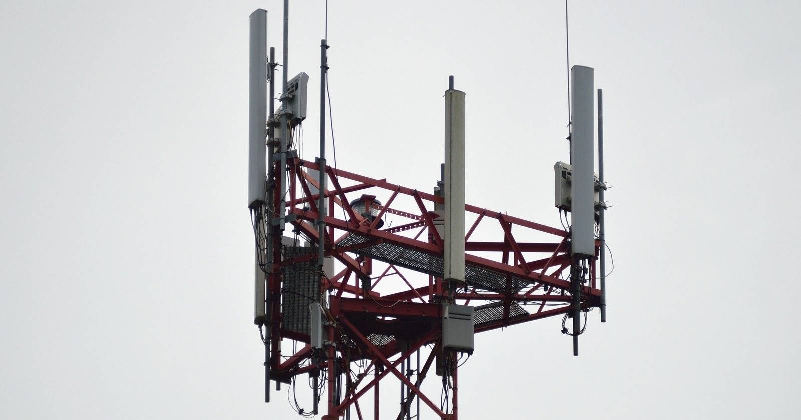 How to Boost Your Cell Signal for Better Mobile Reception Indoors