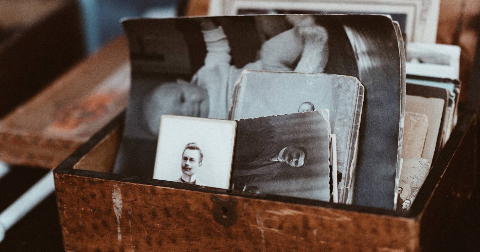The 4 Best Software to Help You Restore Old Photos
