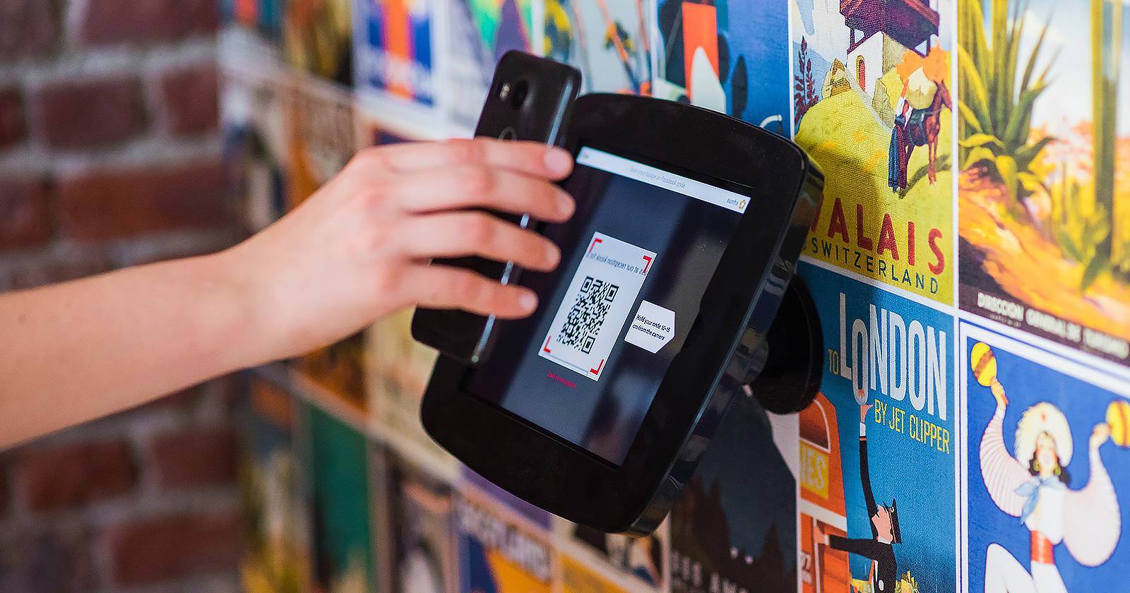 How to Use QRCode Monkey to Create a Custom QR Code